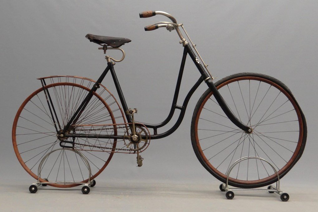 Ames Sword Company Hard Pneumatic Safety Bicycle