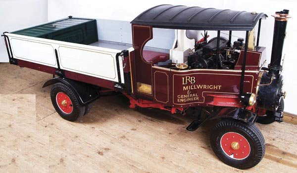 100: A 4 1/2 inch scale Foden Steam Lorry