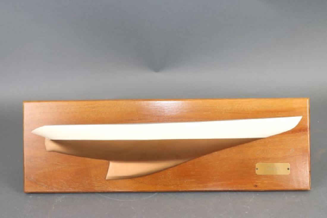 Model of the 12 Meter Yacht Valiant