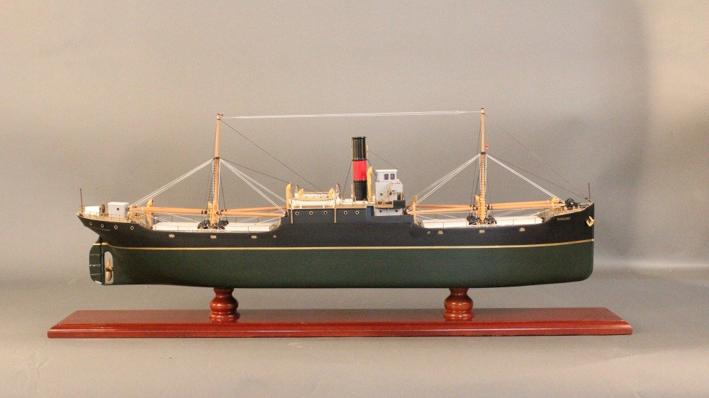 253: Scale model of a Tramp steamer