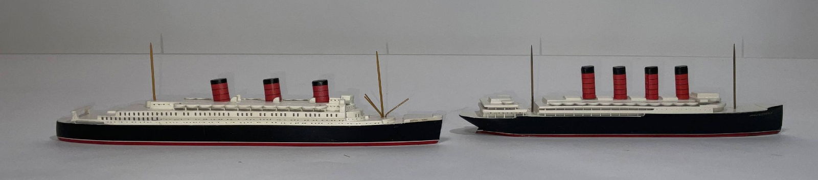 A Pair Of Van Ryper Travel Models - The First Is The Rms Mauritania ...