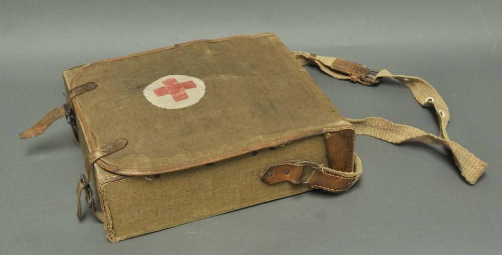 Wwii German Field Medic's Kit