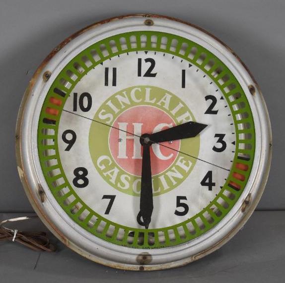 Sinclair H C Gasoline Neon Spinner Clock