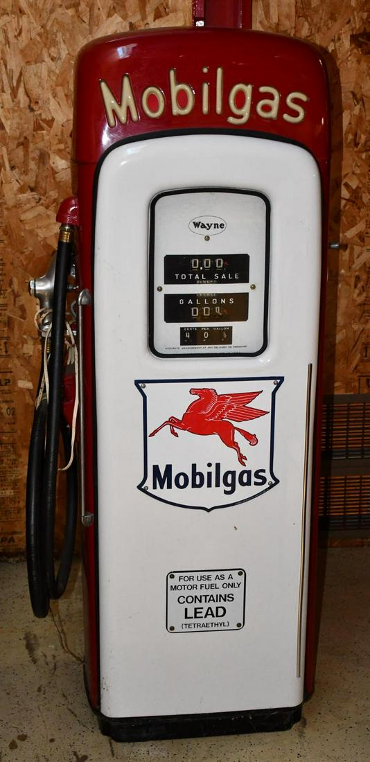 Wayne Model #80 Mobilgas Script Top Computing Gas Pump