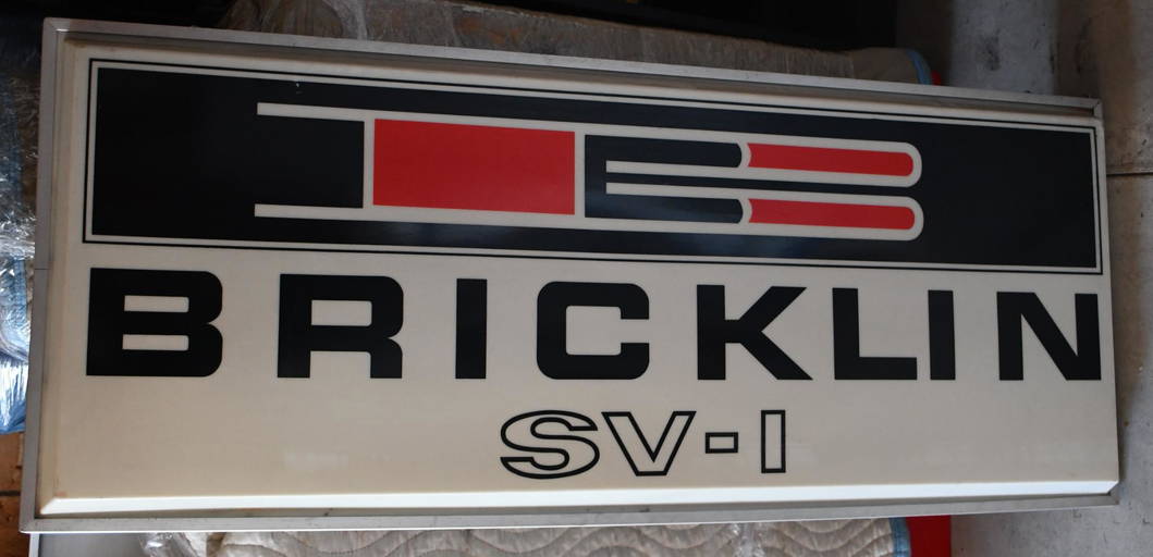 Bricklin Sv 1 W/logo Plastic Lighted Sign