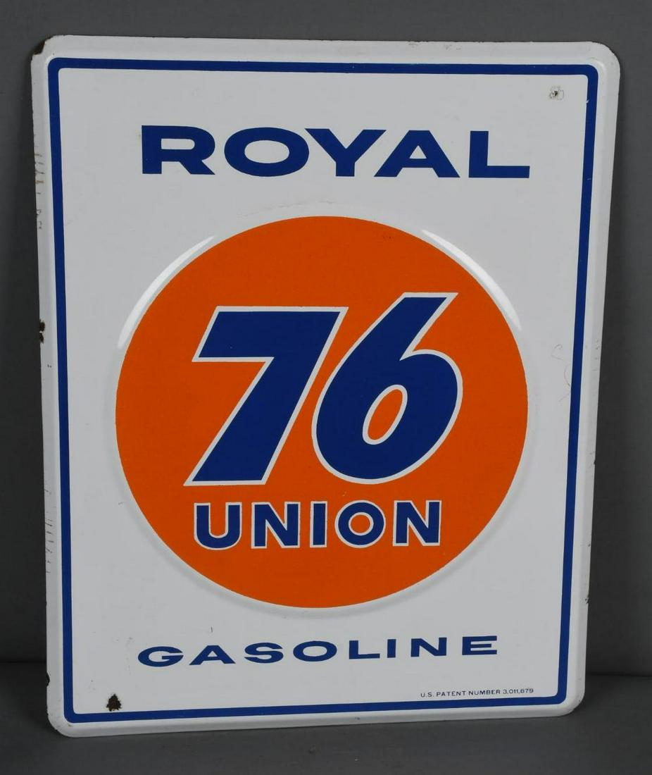 Royal Union 76 Gasoline Porcelain Sign Auction