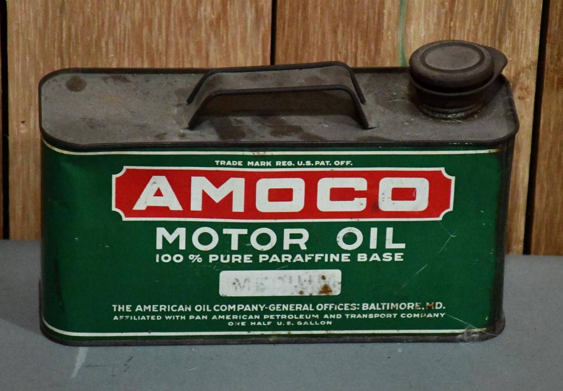 Amoco Motor Oil Half-gallon Flat Metal Can Auction