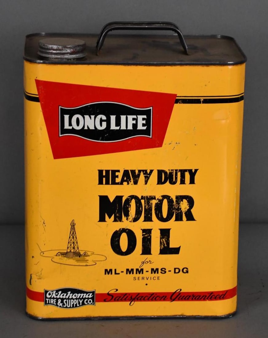 Long Life Heavy Duty Motor Oil Two Gallon Metal Can