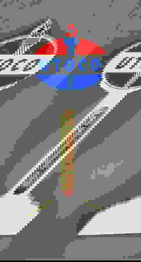 Utoco Plastic Pole Thermometer (tac) Auction