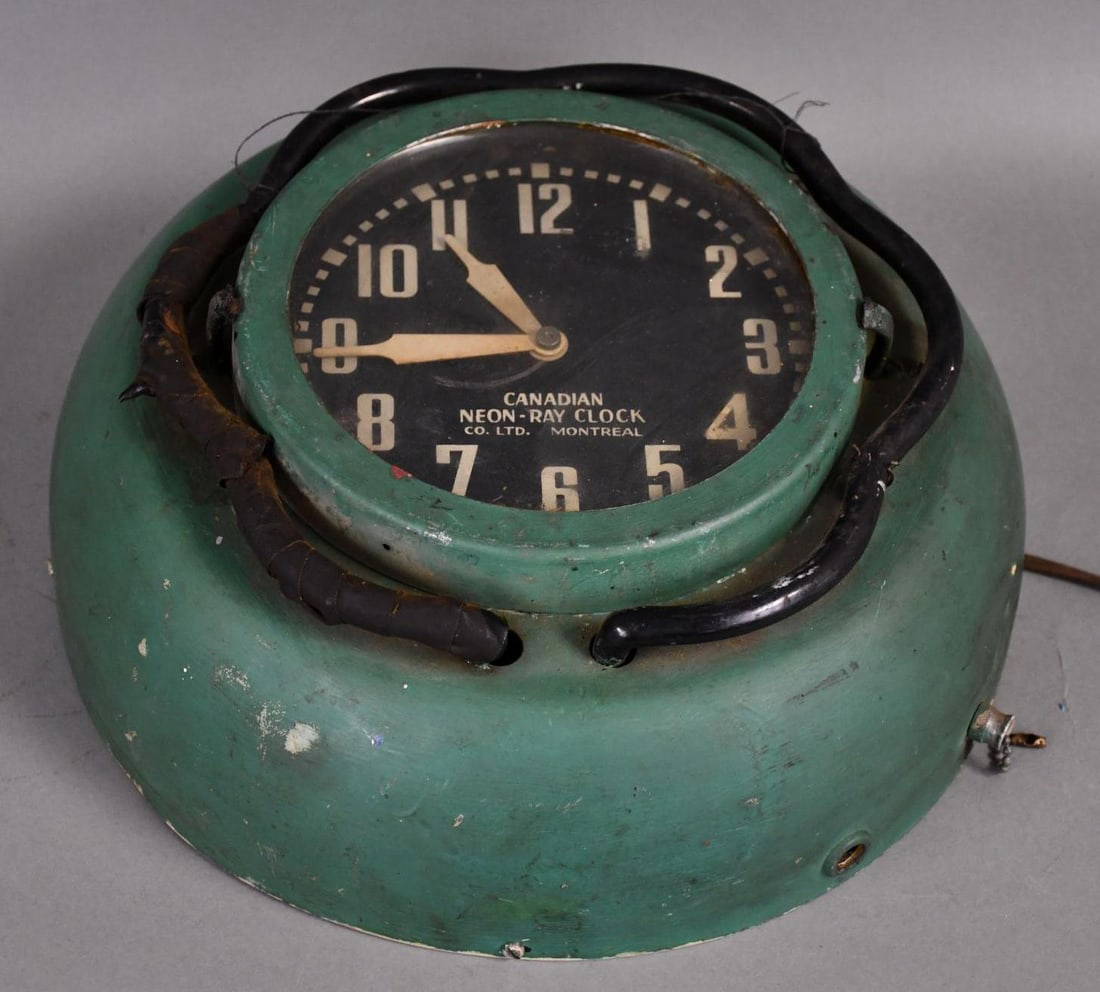 Canadian Neon-ray Clock Auction