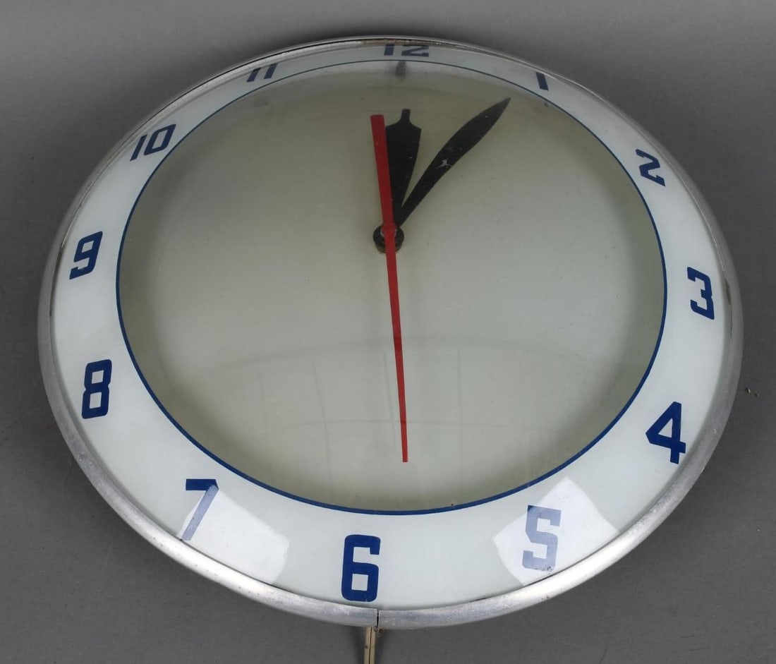 Blank Double-bubble Lighted Clock Auction