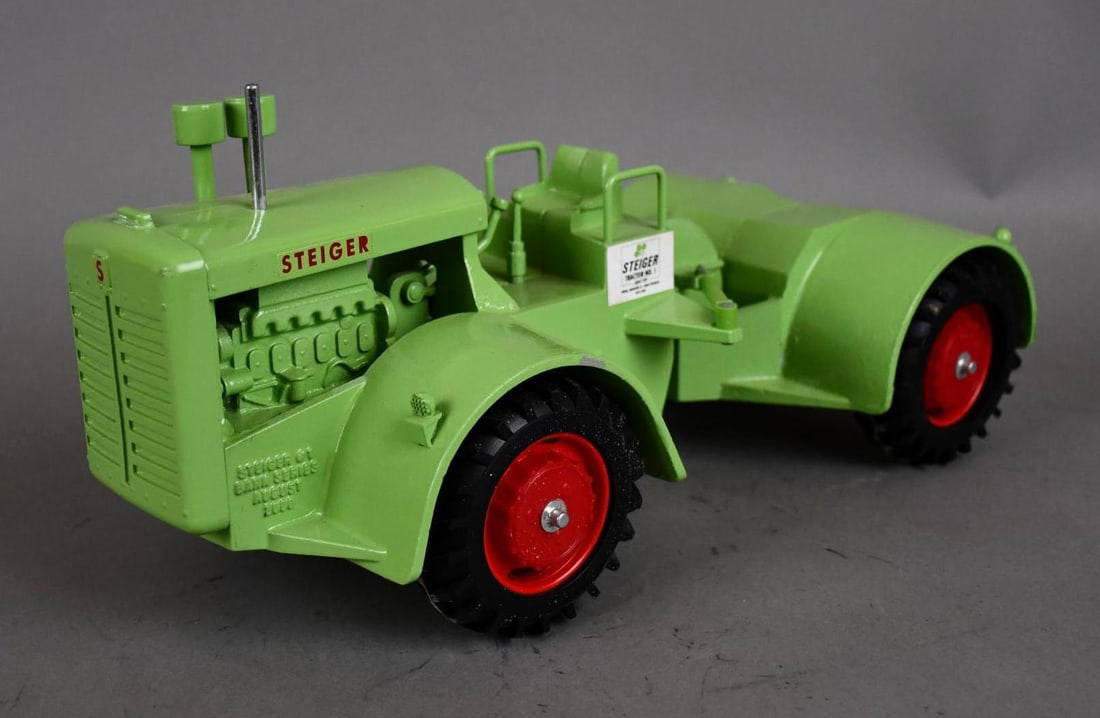 Steiger #1 Barn Series 4wd Tractor Auction