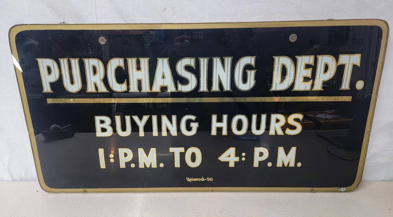 Purchasing Dept. Buying Hours Reverse Painted On Glass Sign (tac) Auction