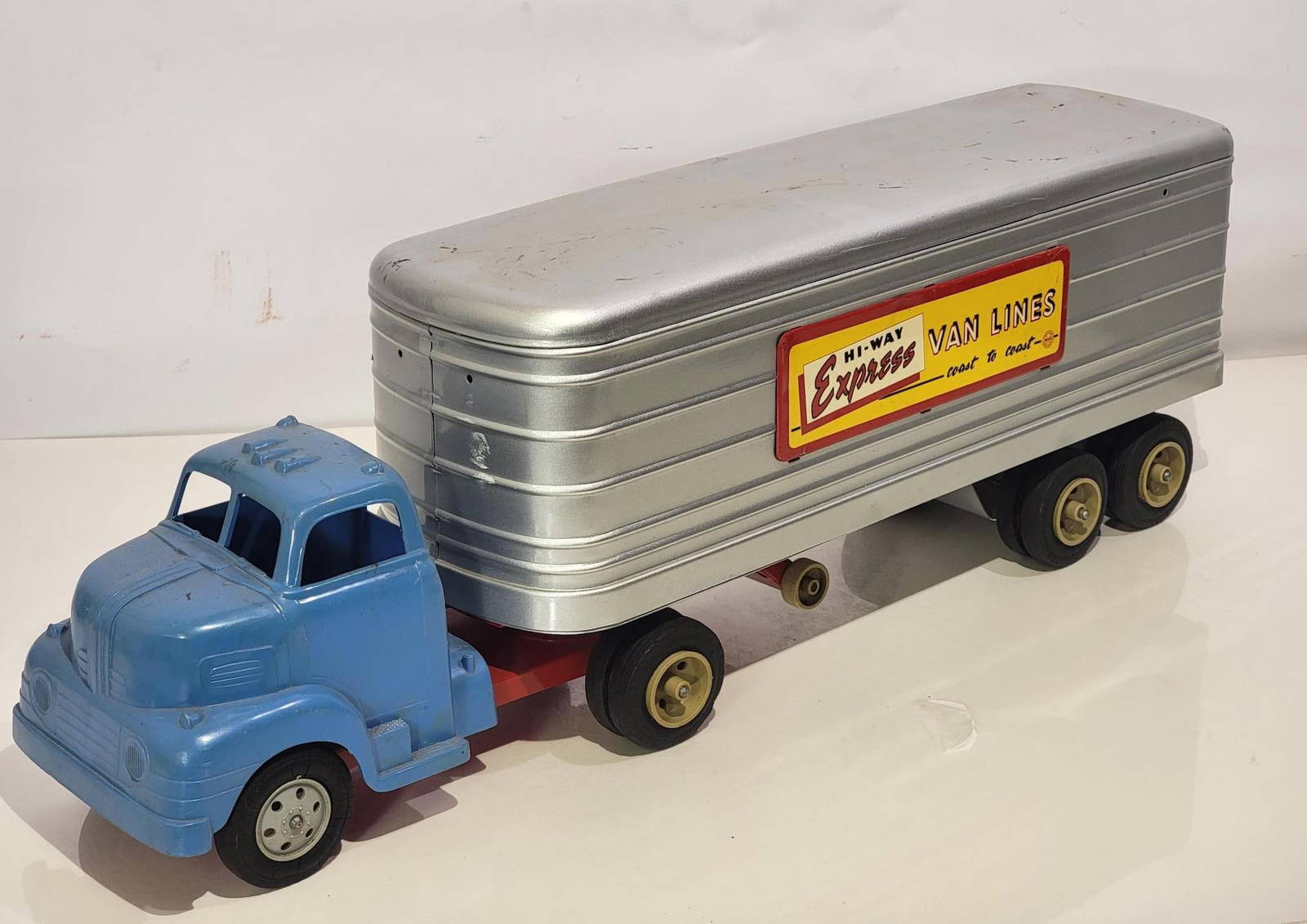 Marx Hi-way Express Van Lines Semi & Trailer Auction