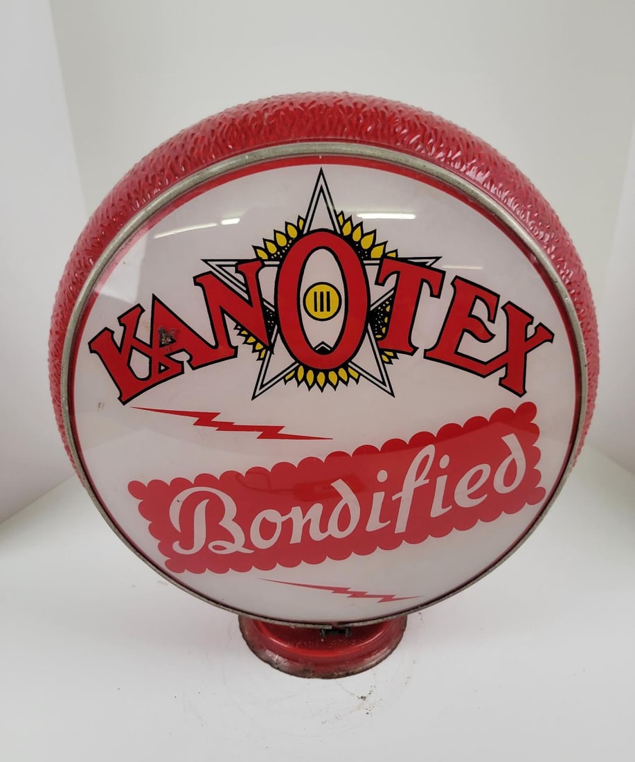 Kanotex Bondified Red Ripple Body Gas Pump Globe Auction