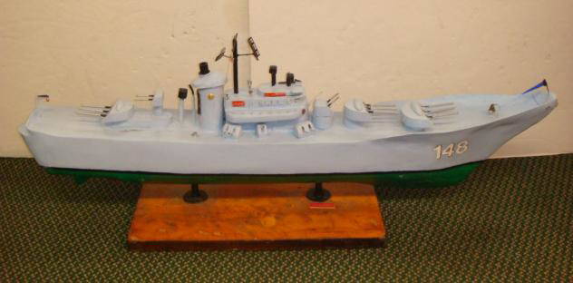 Jp Spruill, Folk Art Model Uss Newport News, Ca 148: