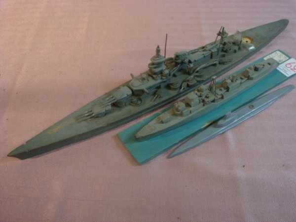 3 Navy Ship Recognition Models World War 2 - Feb 21, 2010 | Phoebus ...