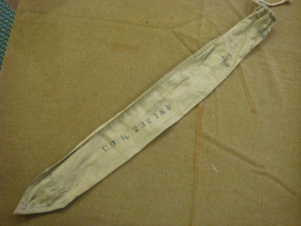 9: US ARMY GUIDON CASE, CO K, 232 INF, RAINBOW DIVISION