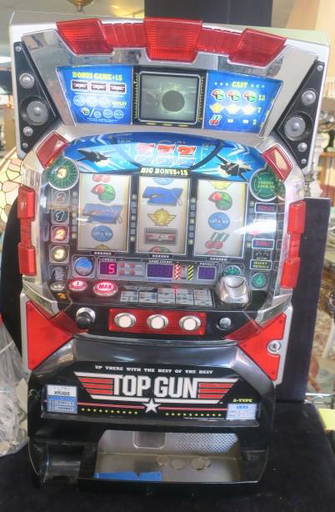 TOP GUN Electronic Slot Machine & Coins by SANKYO: (#0163) on Jan 01 ...