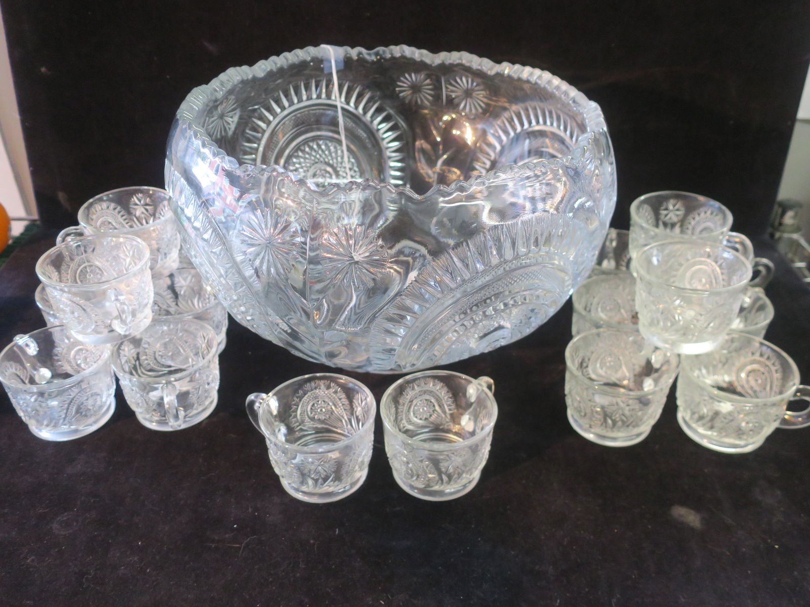 Vintage L.e. Smith Glass Punch Bowl Set: