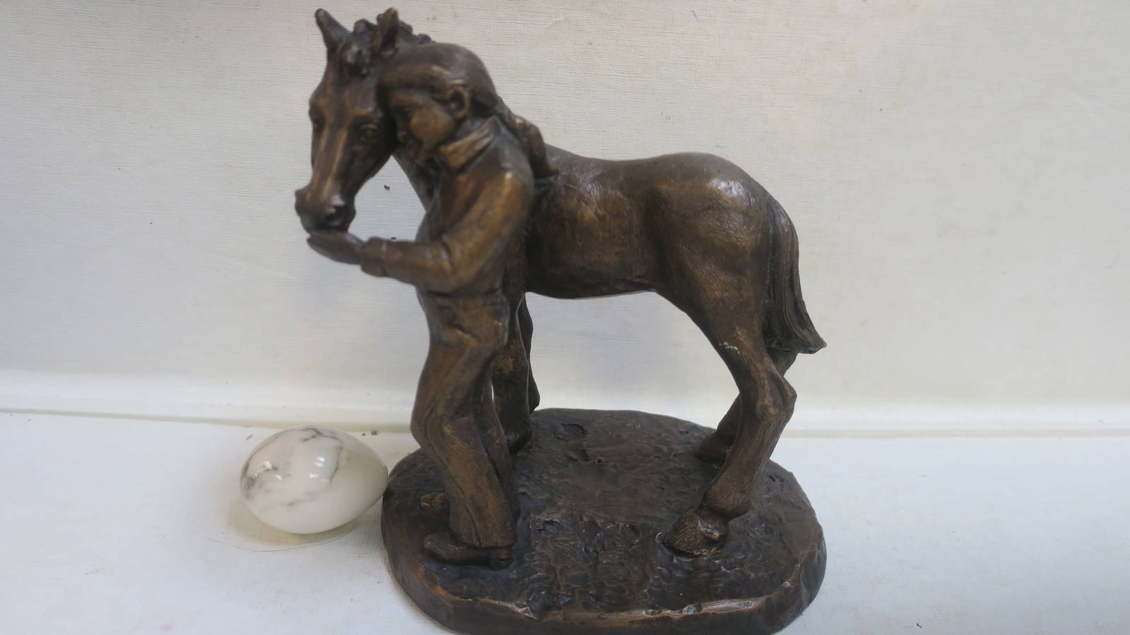 Austin Prod. 1980 "close Friends" Girl With Horse: Auction
