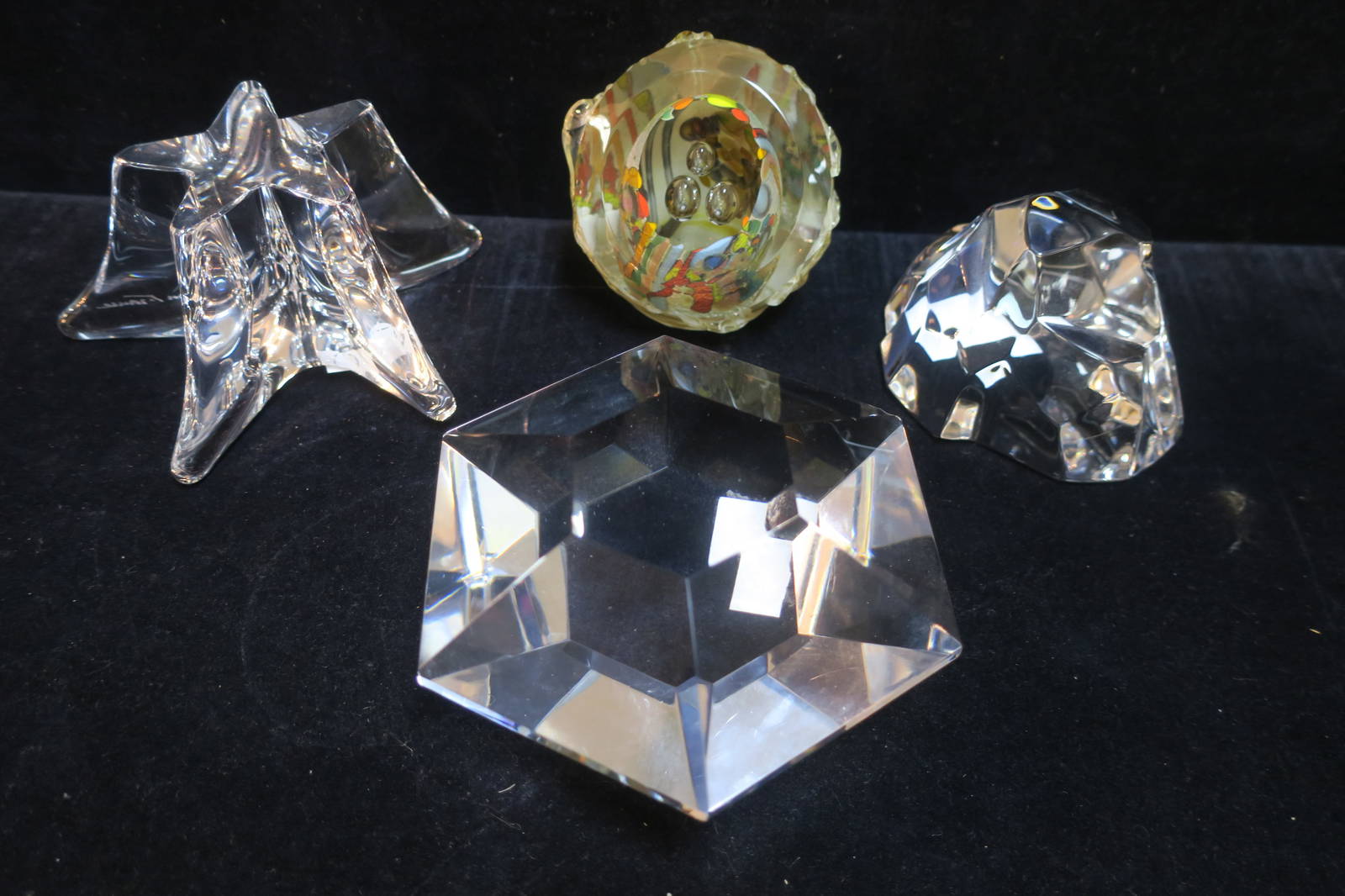 Val St Lambert And Becker Art Glass Paperweights: Auction