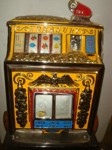Watling "treasury" 1930's 25 Cent Slot Machine: