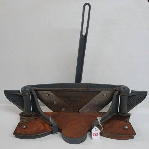 Pootatuck Corp. "lion Trimmer" Tool: