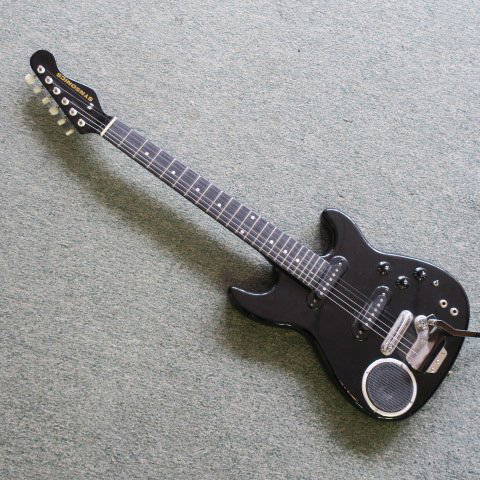 SYNSONICS "Terminator" Shortscale Electric Guitar: - Oct 16, 2016 ...