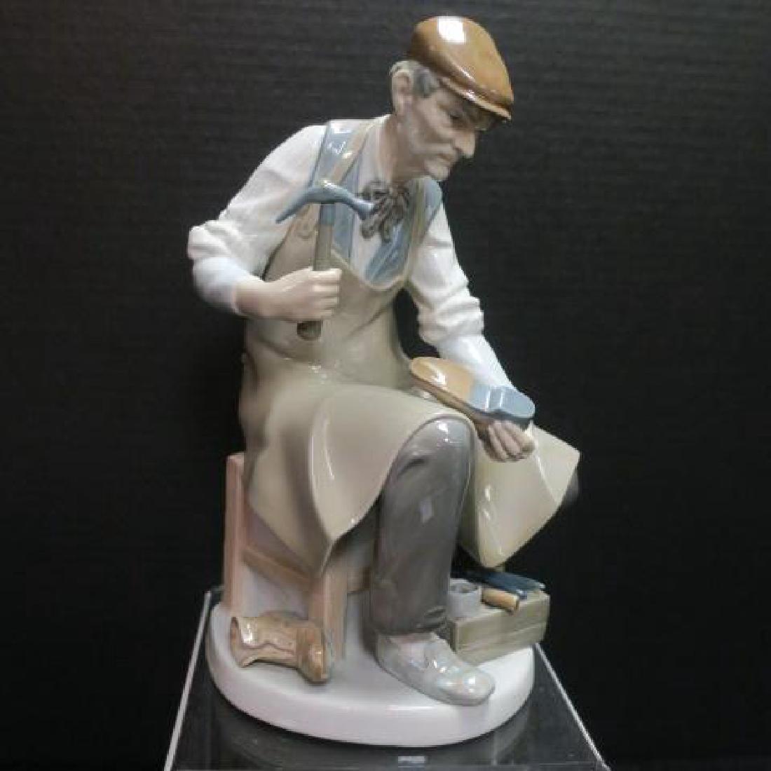 LLADRO "The Cobbler" Shoemaker Glazed Figurine: