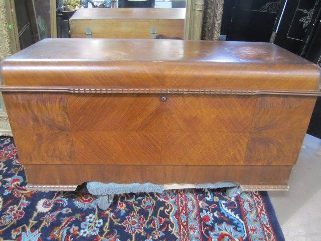D43 5 Waterfall Hope Chest
