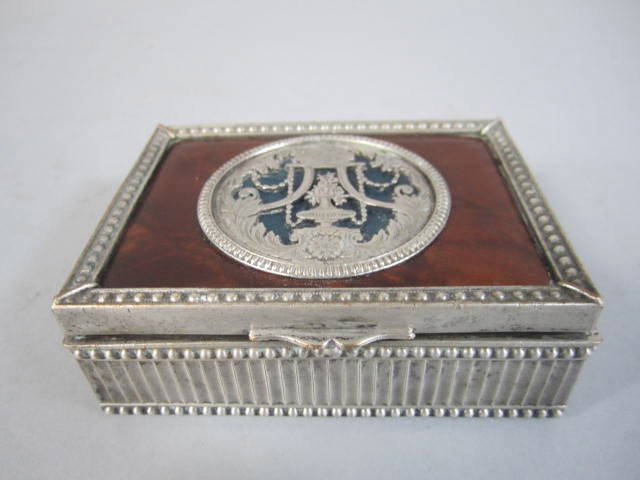 K1 22 Antique Enamel Box
