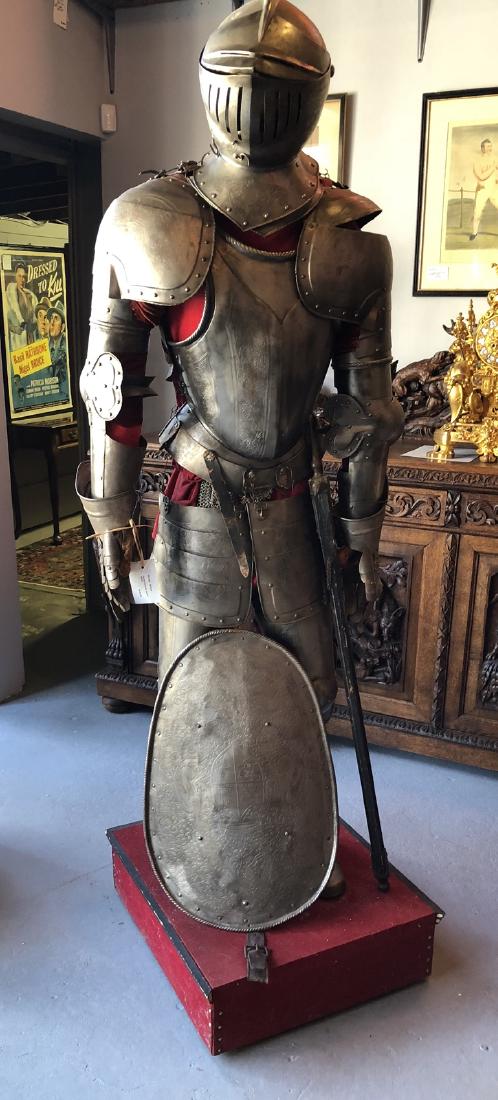 Full size suit of armor