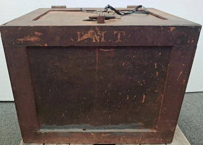 Wells Fargo Strong Box Auction