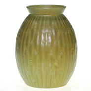 Elizabeth & Mary F. Overbeck exceptional vase - Jun 09, 2022 | Toomey ...