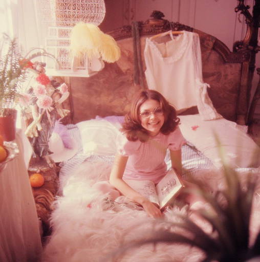 Sandi Greco 1973 120mm By Bob Guccione - Apr 27, 2016 | bfa Auction in NJ