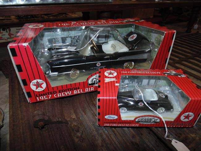 2 Boxed Texaco Vehicles