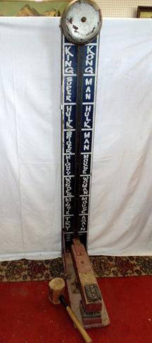 Carnival Strong Man Bell Game - Jan 26, 2015 | Finney's Auction Inc. in NY