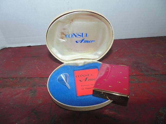 Consul Amor Lighter