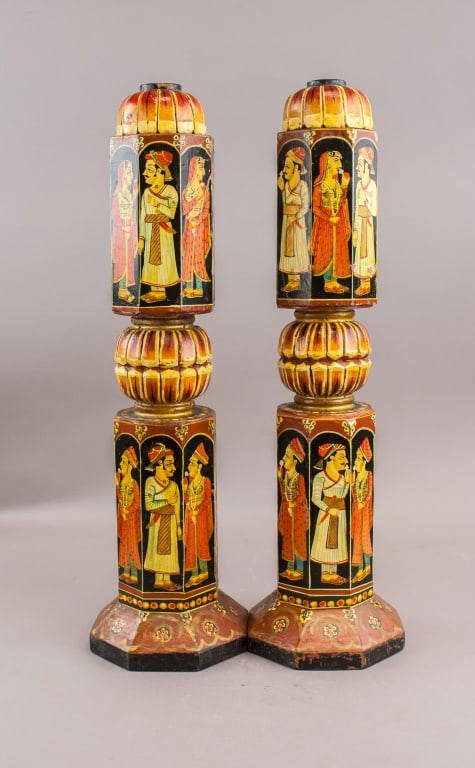 Vintage Indian Wood Carved Carpal Polls 2pc Auction