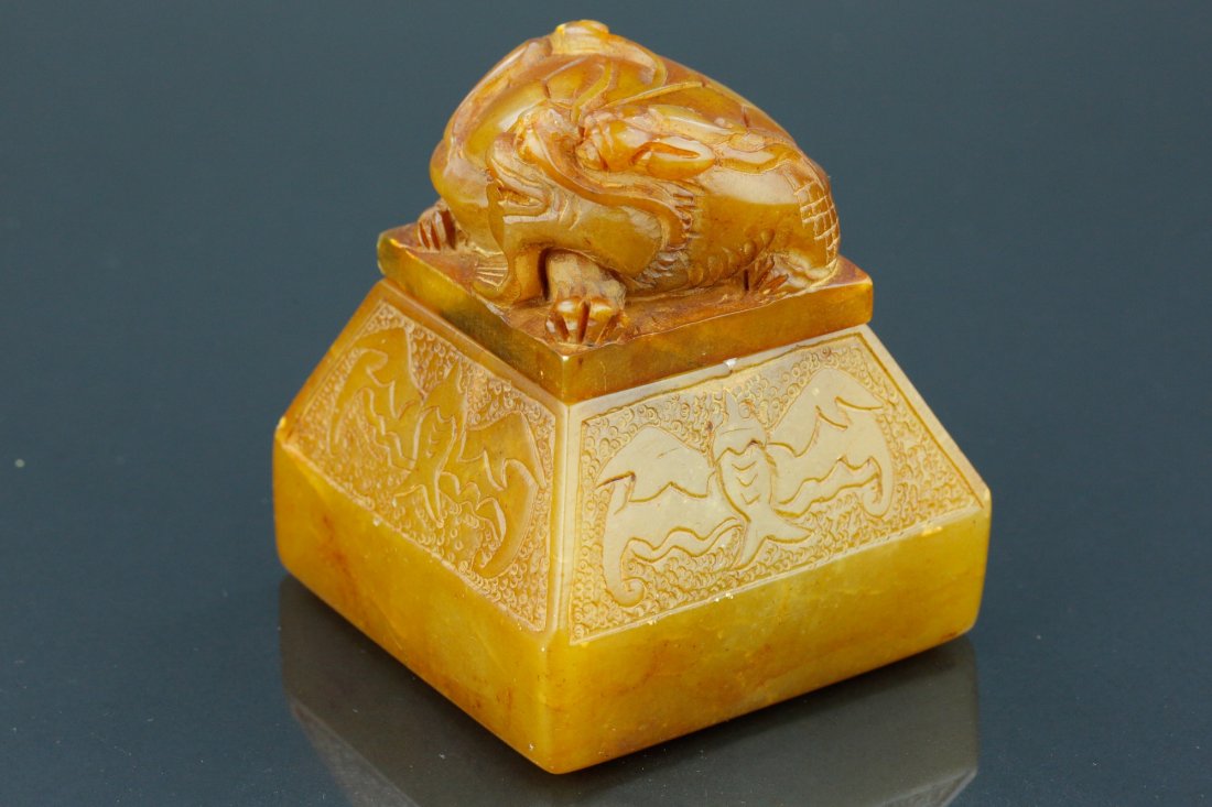 Chinese Shoushan Stone 2 Pieces Set Seal