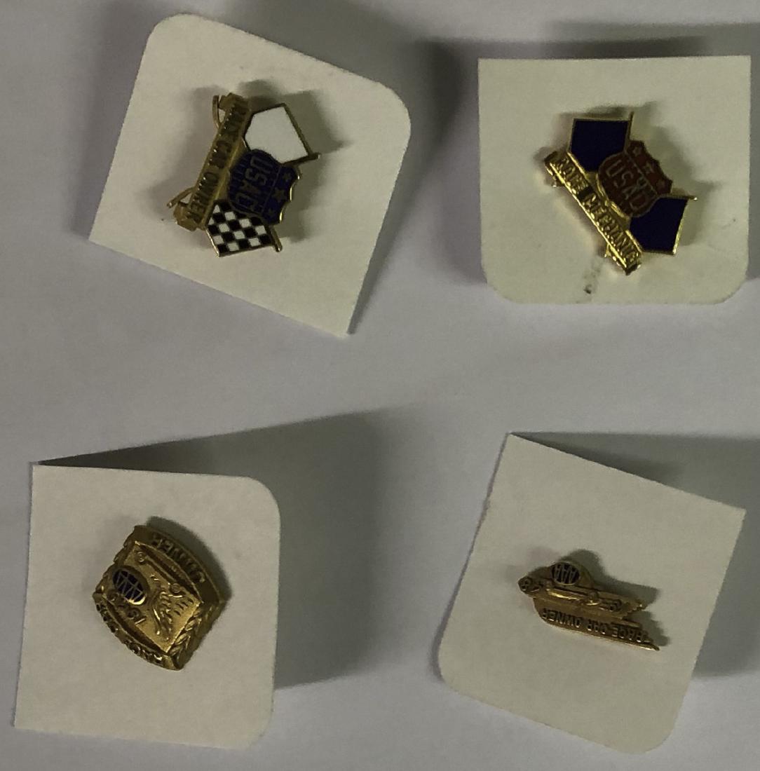 Four Small Gold Pins Two Aaa, Two Usac