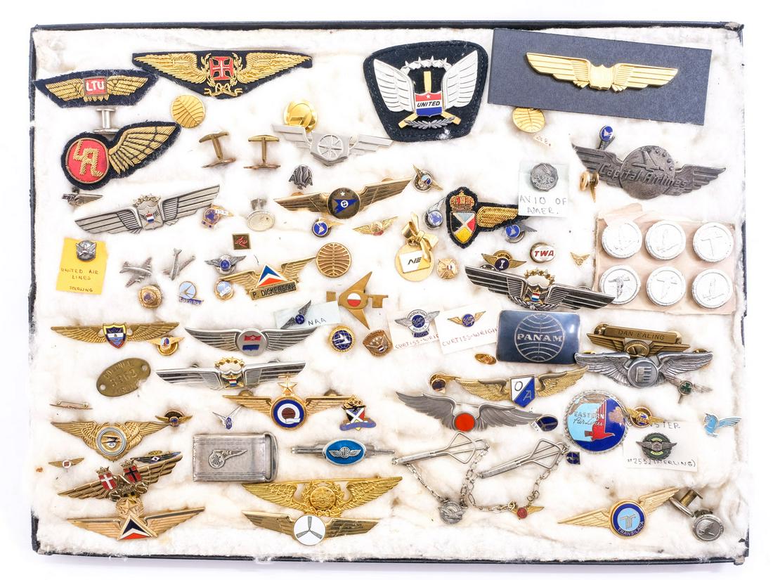 Airlines Uniform Wings And Pins