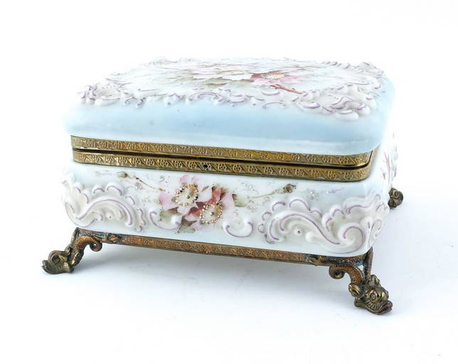 Large Wave Crest Handkerchief Box