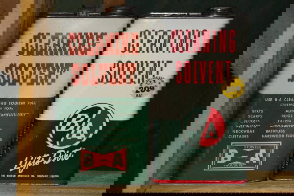 2 Ba Cleaning Solvent Cans