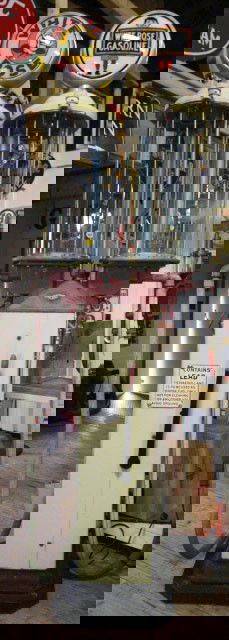 Bowser Double Clear Vision Gas Pump