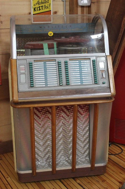 1950's Wurlitzer Jukebox