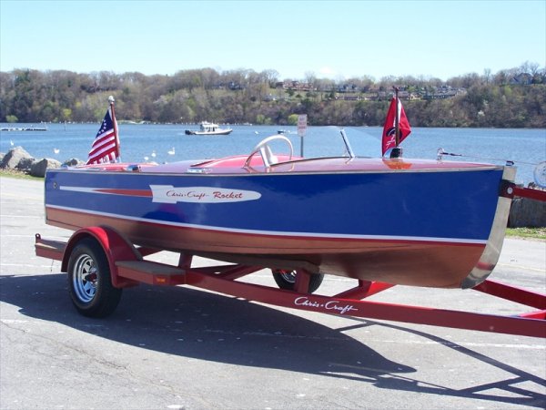 16 Feet 1947 Chris Craft Rocket