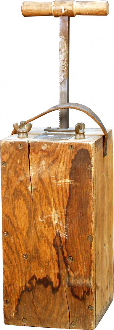 639: Antique Wooden "Hercules" 50 Cap. Blasting Machine