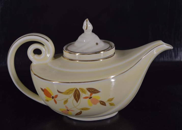 Hall Autumn Leaf Aladdin Teapot With Insert